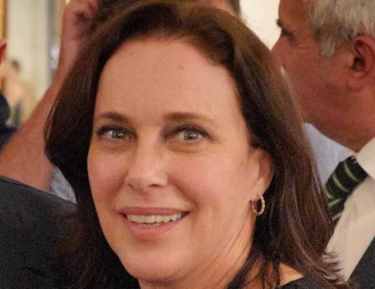 Chi è Clarissa Burt: età, altezza, peso, vita privata e Grande fratello ...