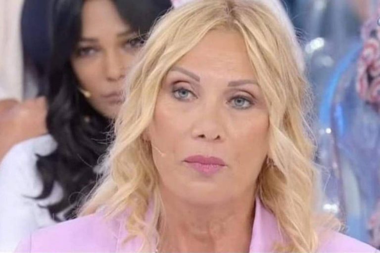 Sabrina Uomini e donne over: età, altezza, cognome, peso, dove vive e ...